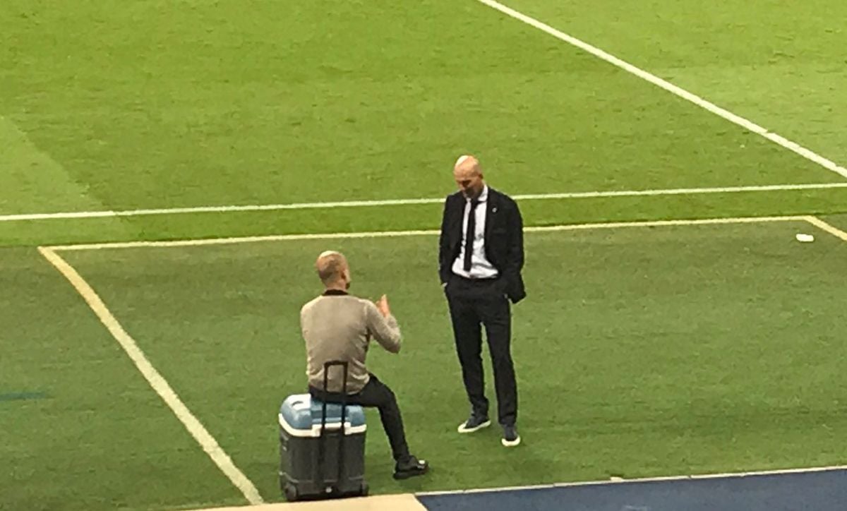 VIRAL: Pep Guardiola and Zinedine Zidane, talking after the game