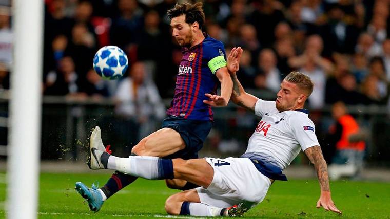 La pesadilla de Messi y el Barcelona con los palos sigue creciendo